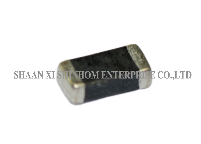 Low DCR Ferrite Chip Inductor , High Frequency Inductor 1.0 * 0.5 * 0.5mm